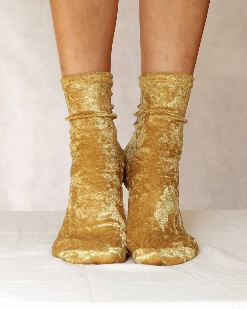 Cute Socks for Fall | Cute Luxury Socks | wallflower blog