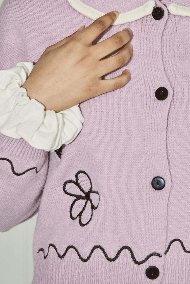 Statement Sweaters | Pastel Sweaters for Fall | wallflower